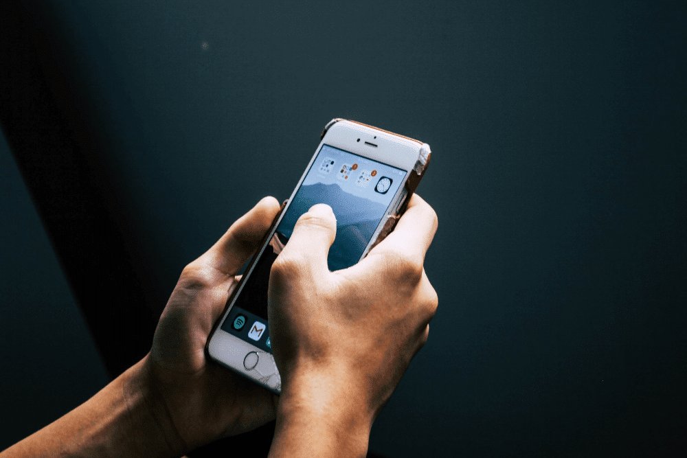 Best Tools For SMS For Team Updates